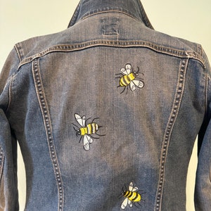 Unique Hand Painted Bumble Bee Blue Denim Gap Jean Jacket Rhinestones ...