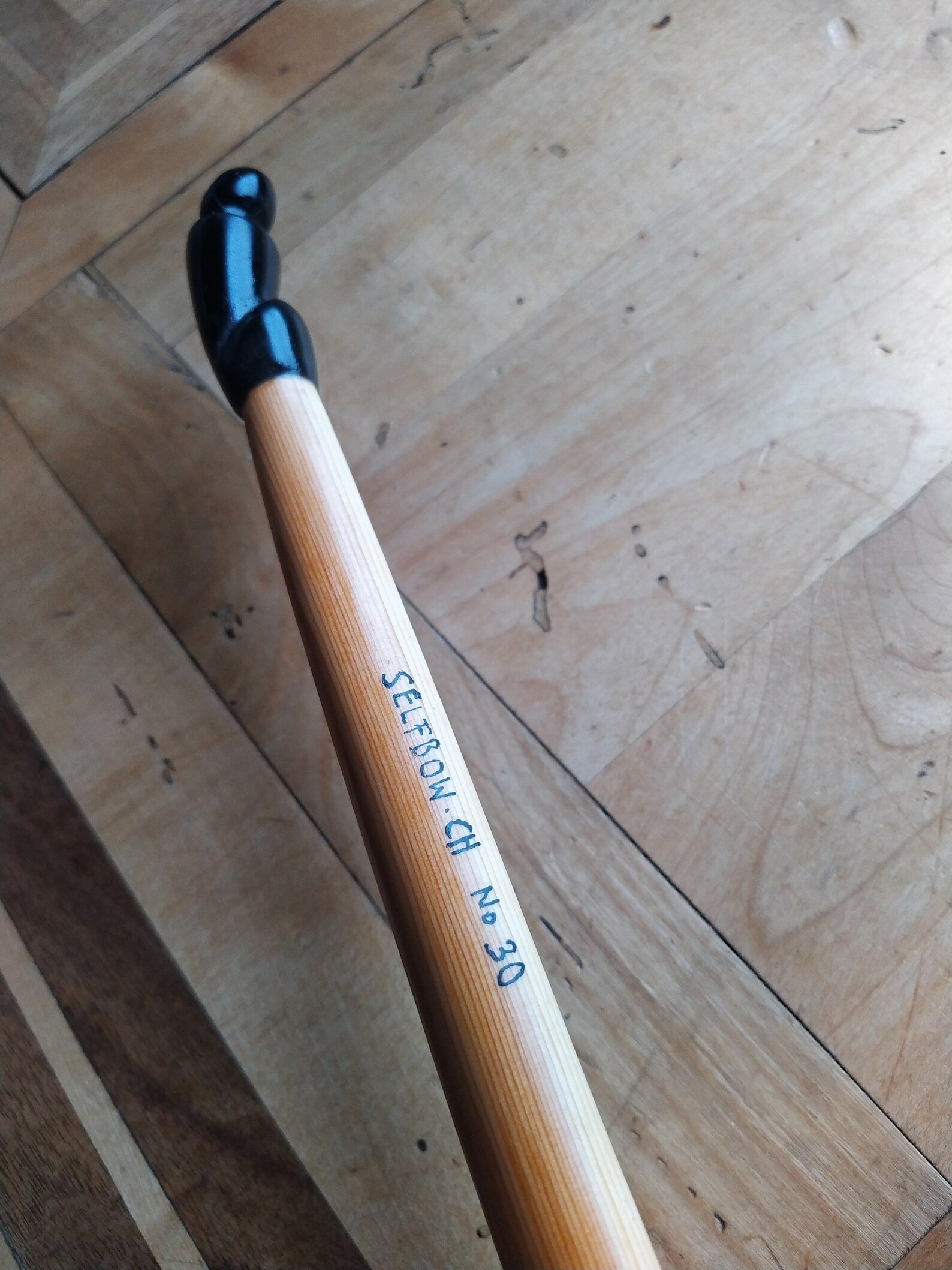 English Longbow Yew 63# @ 32" - Etsy