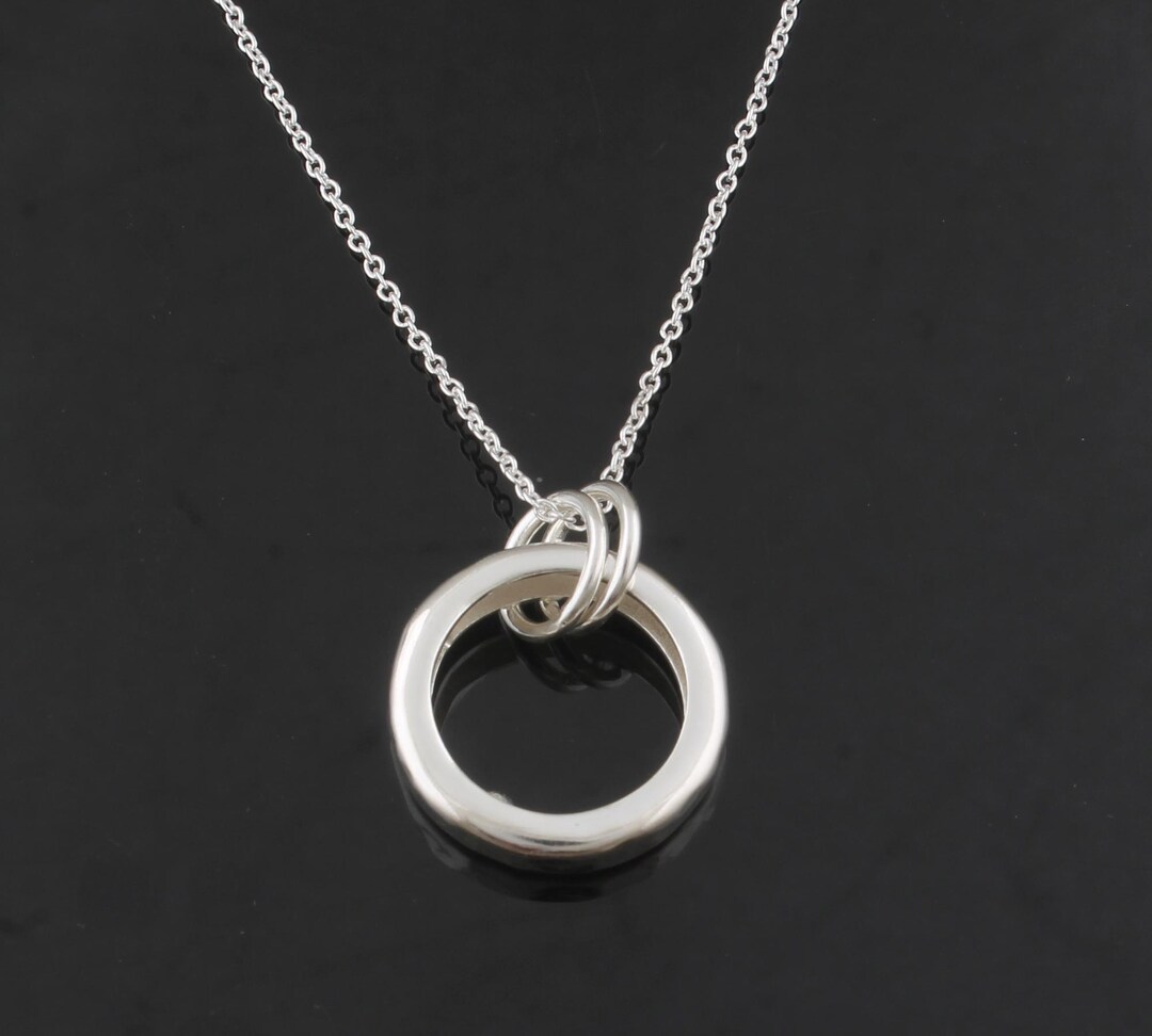 Sterling Silver Interlocking Circle Necklace: Minimalist Modern Jewelry ...
