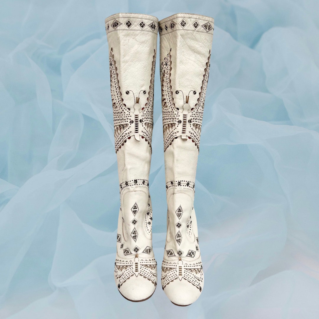 ANNA SUI Made in Italy Fabulous Iconic Laser Cut Butterfly Catwalk ...