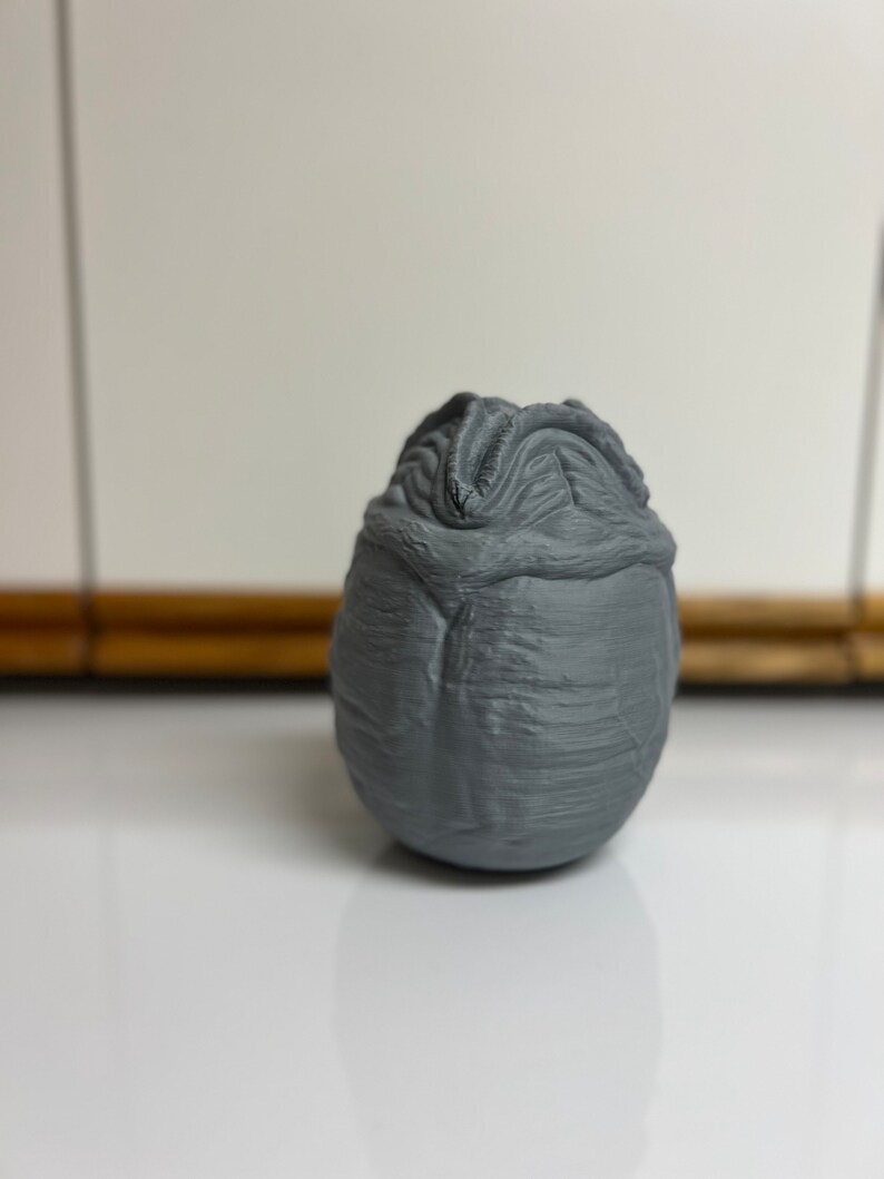 Unique 3D Printed Xenomorph Egg With Mesmerizing Cutaway View A Must ...