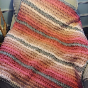 Crocheted Pink Ombre 3 Spike Cluster Blanket Pattern - Etsy