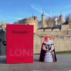 House of Tudor - Henry VIII & Elizabeth I Collectable London Art Toys I ...