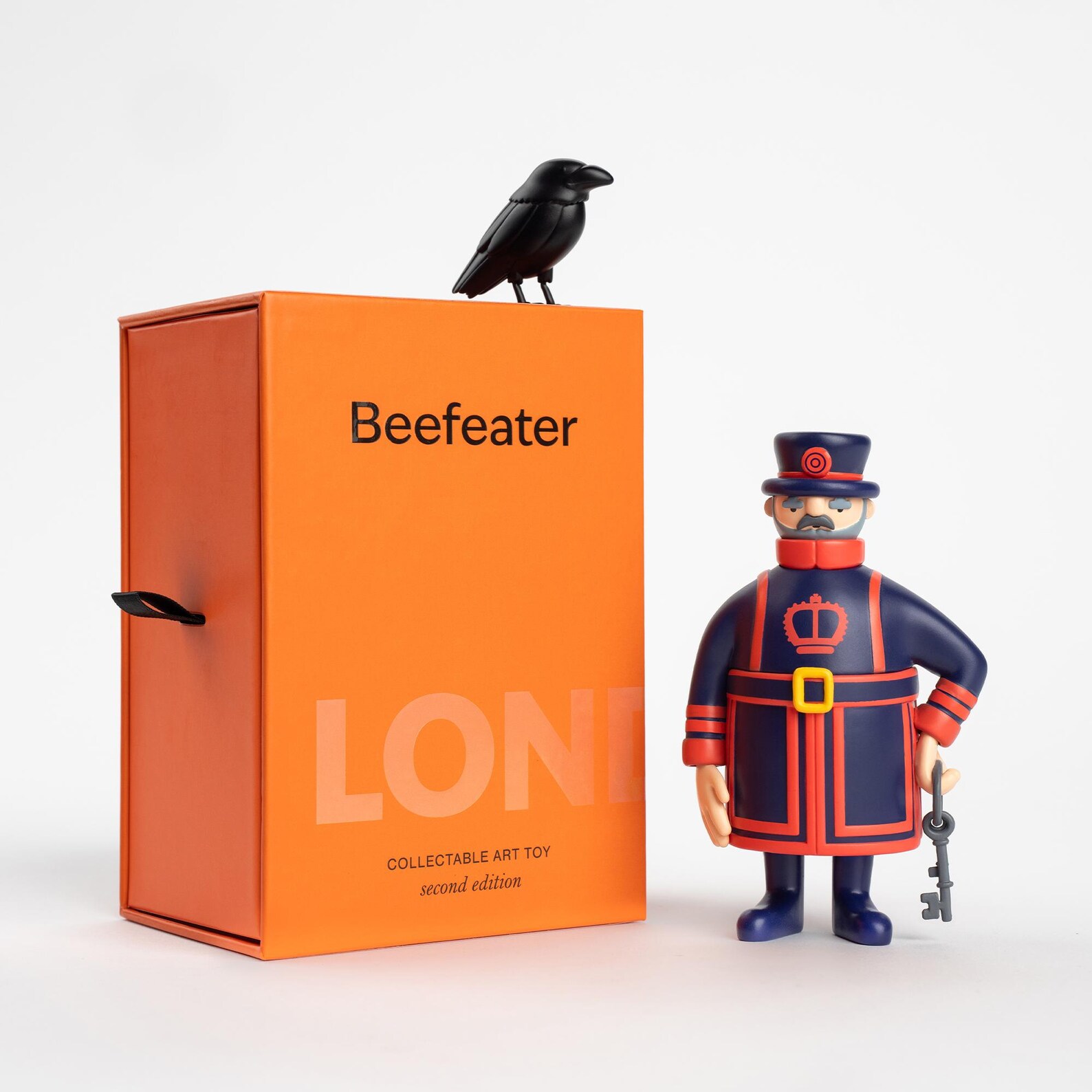 Beefeater & Raven - Collectable London Art Toy I Souvenir Collectible ...