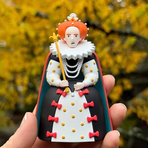 House of Tudor - Henry VIII & Elizabeth I Collectable London Art Toys I ...