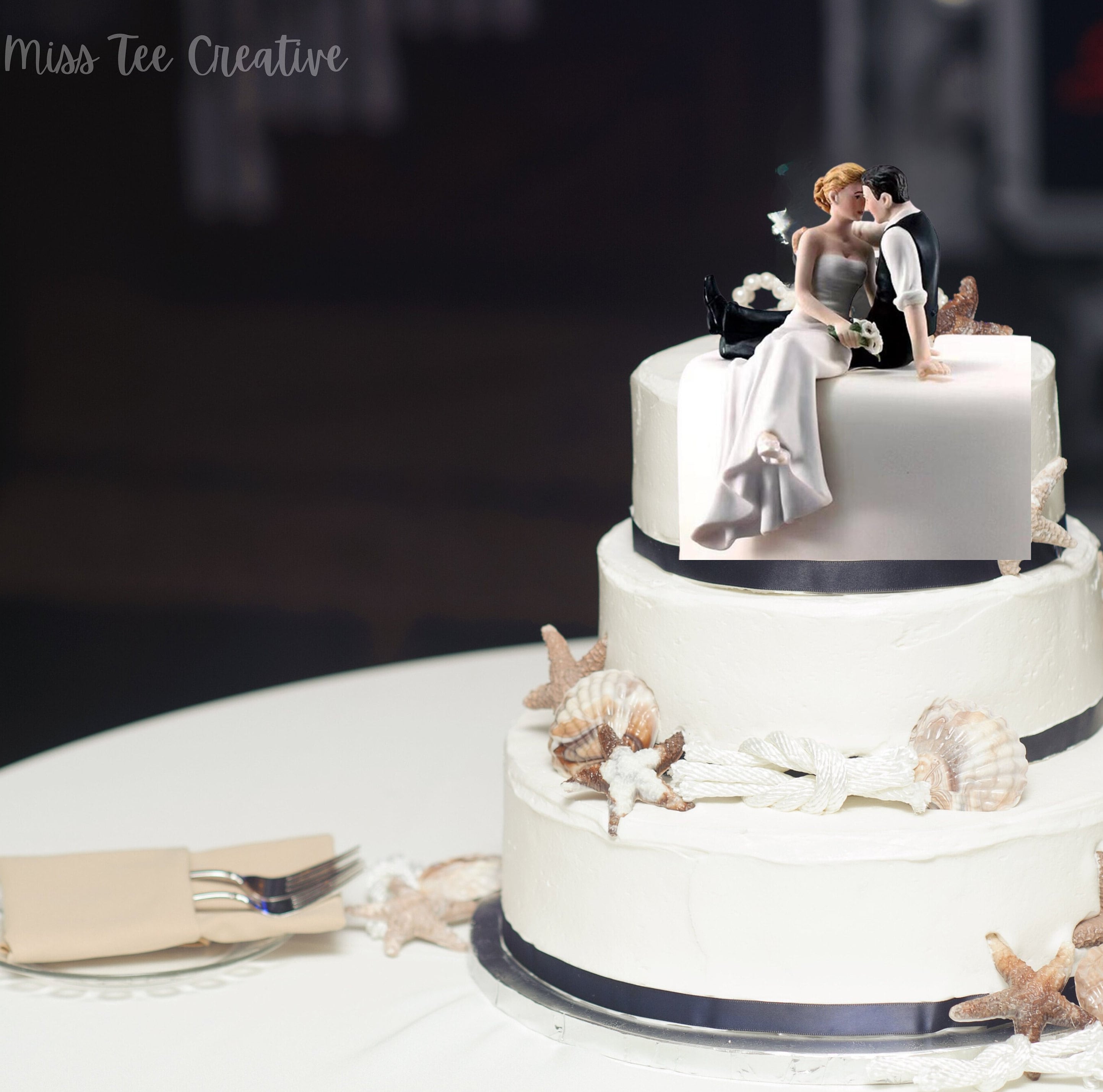 Bride Groom Cake Figurines Resin Cake Decorations Bride and Groom Cake ...