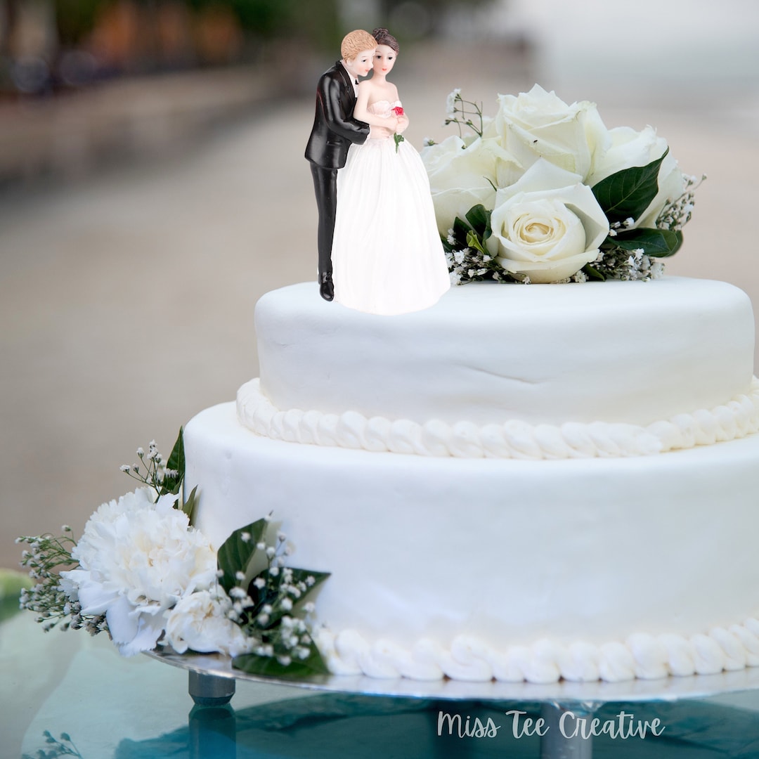 Bride Groom Cake Figurines Resin Cake Decorations Bride and Groom Cake ...