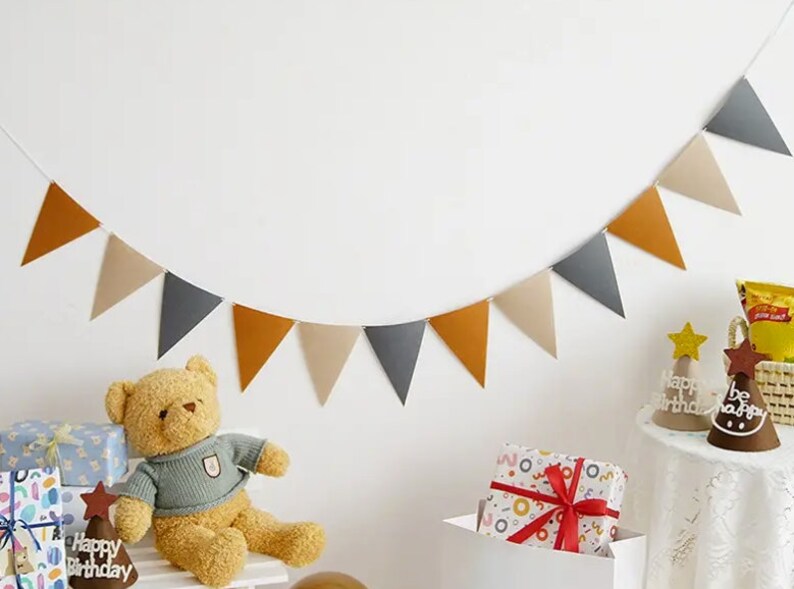Colorful Triangle Pennant Flags, Bunting Banner Hanging Decoration ...