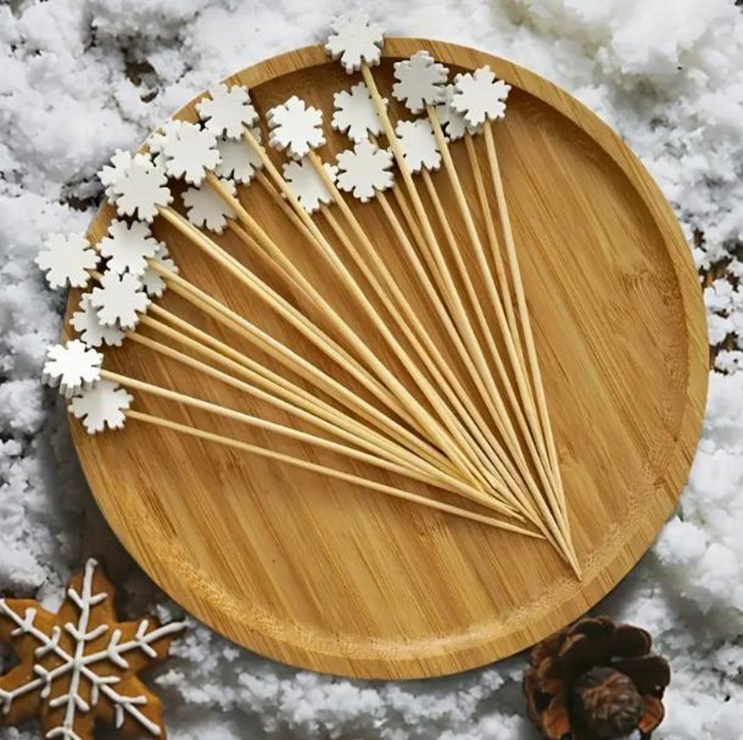 Festive Snowflake Bamboo Picks - 25 Count | Perfect for Cocktails ...