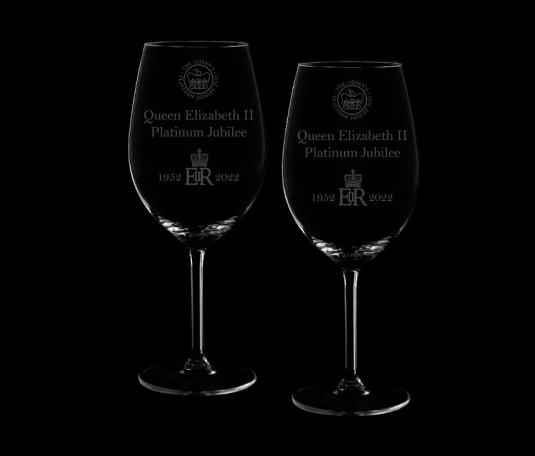Engraved Queen Elizabeth II Wine Jubilee Glasses, Queen Jubilee Glasses ...
