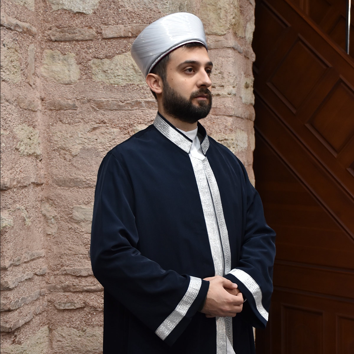 Navy Blue Imam Robe With Border | Navy Blue Prayer Robe | Islamic Robe ...