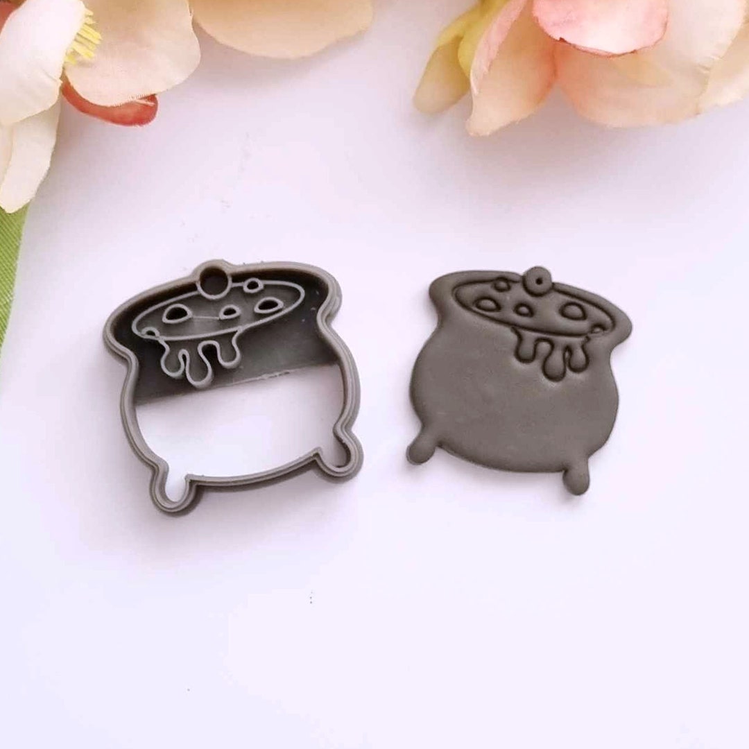 Bubbling Cauldron Halloween Polymer Clay Embossing Tool Spooky Witch ...