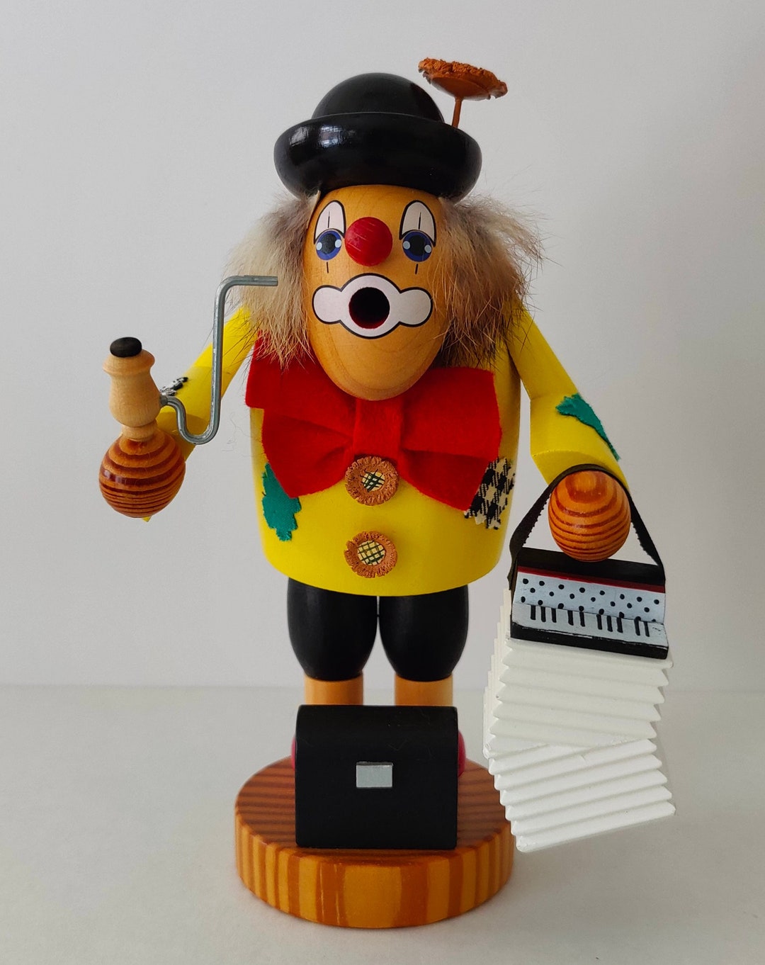 Wooden Smoker Figurine – the Clown With Accordion by KWO - Etsy