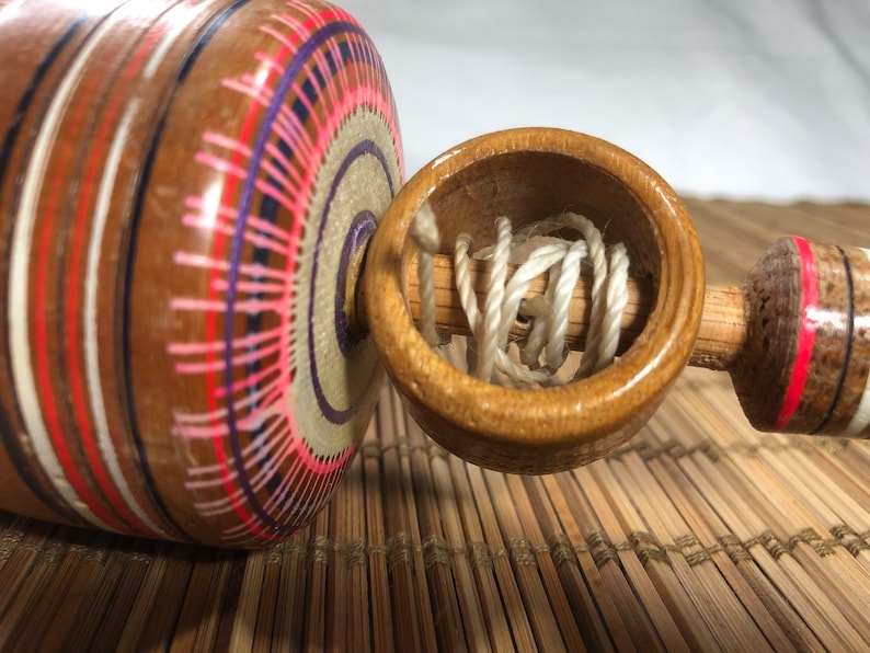 Vintage Spinning Top Wooden Toy String Colorful Pink Purple White Black ...
