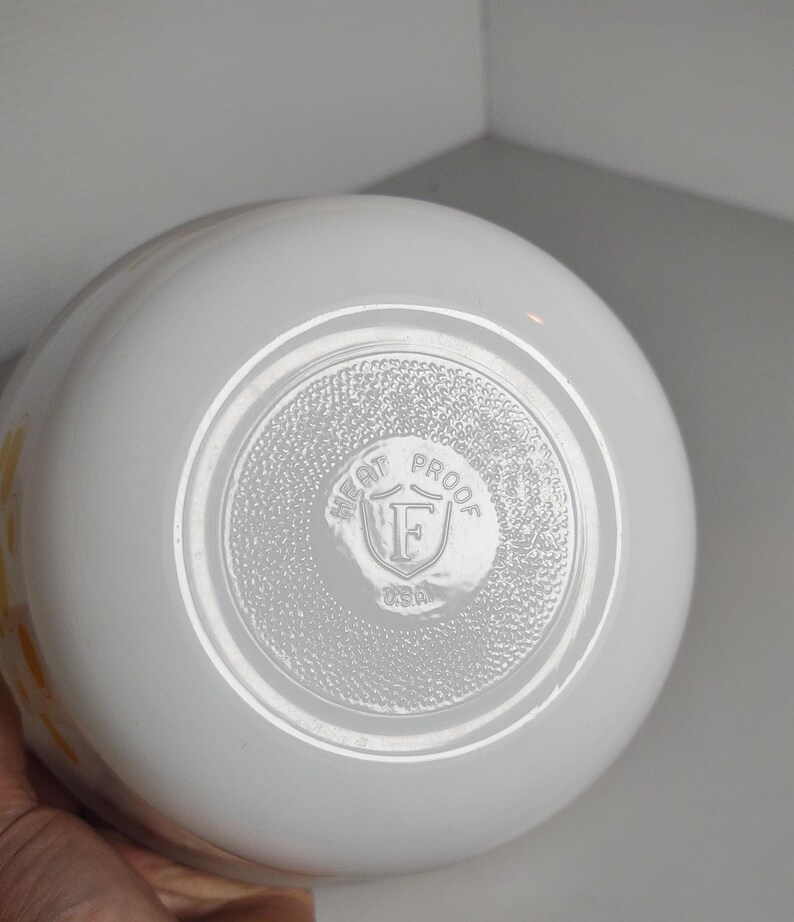 Vintage Fire King Milk Glass Bowl 7" - Etsy