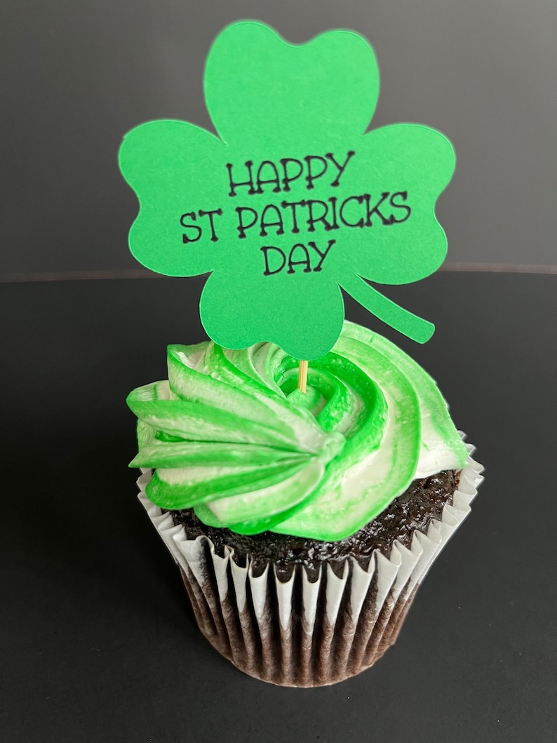 St Patrick's Day Cupcake Toppers Four Leaf Clover Cupcake - Etsy