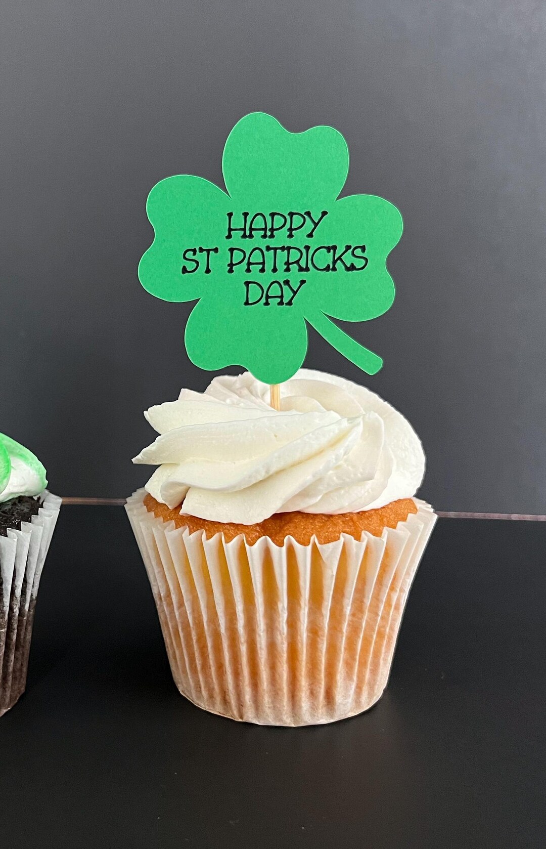 St Patrick's Day Cupcake Toppers, Four Leaf Clover Cupcake Toppers ...
