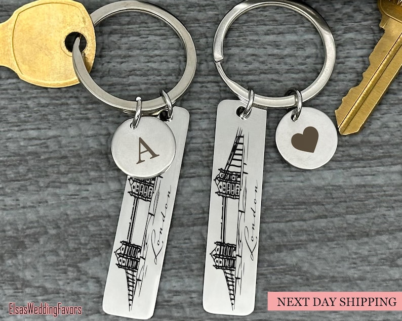 London Skyline Keychain: Engraved Travel Souvenir, Custom Initial Charm ...