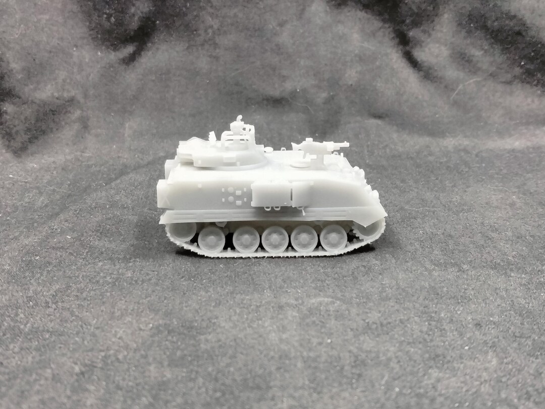 British FV438 Swingfire ATGM Carrier 15mm 1/100 Flames of War Team ...