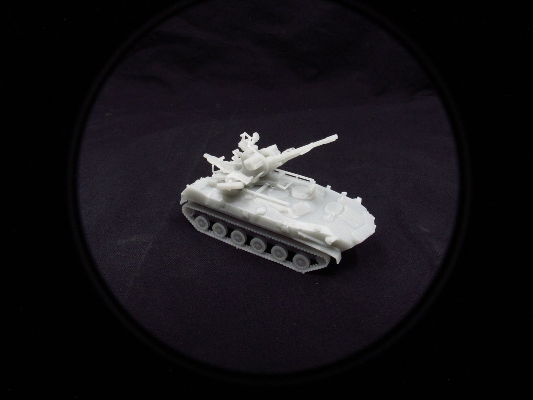 Soviet VDV BTR-ZD Alt Anti-aircraft Vehicle 1/100 15mm Flames of War ...