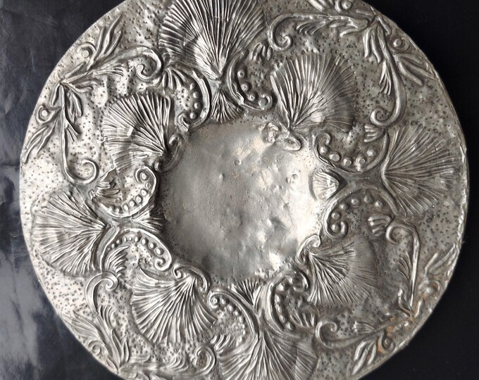 Victorian Pewter Scallop; Leaf & Scroll Art Nouveau Wall Plaque - 22 ...