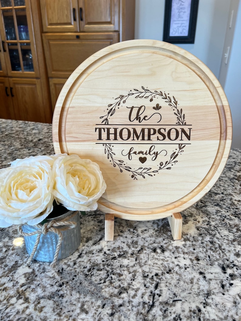 Round Charcuterie Board With Custom Engraving - Etsy