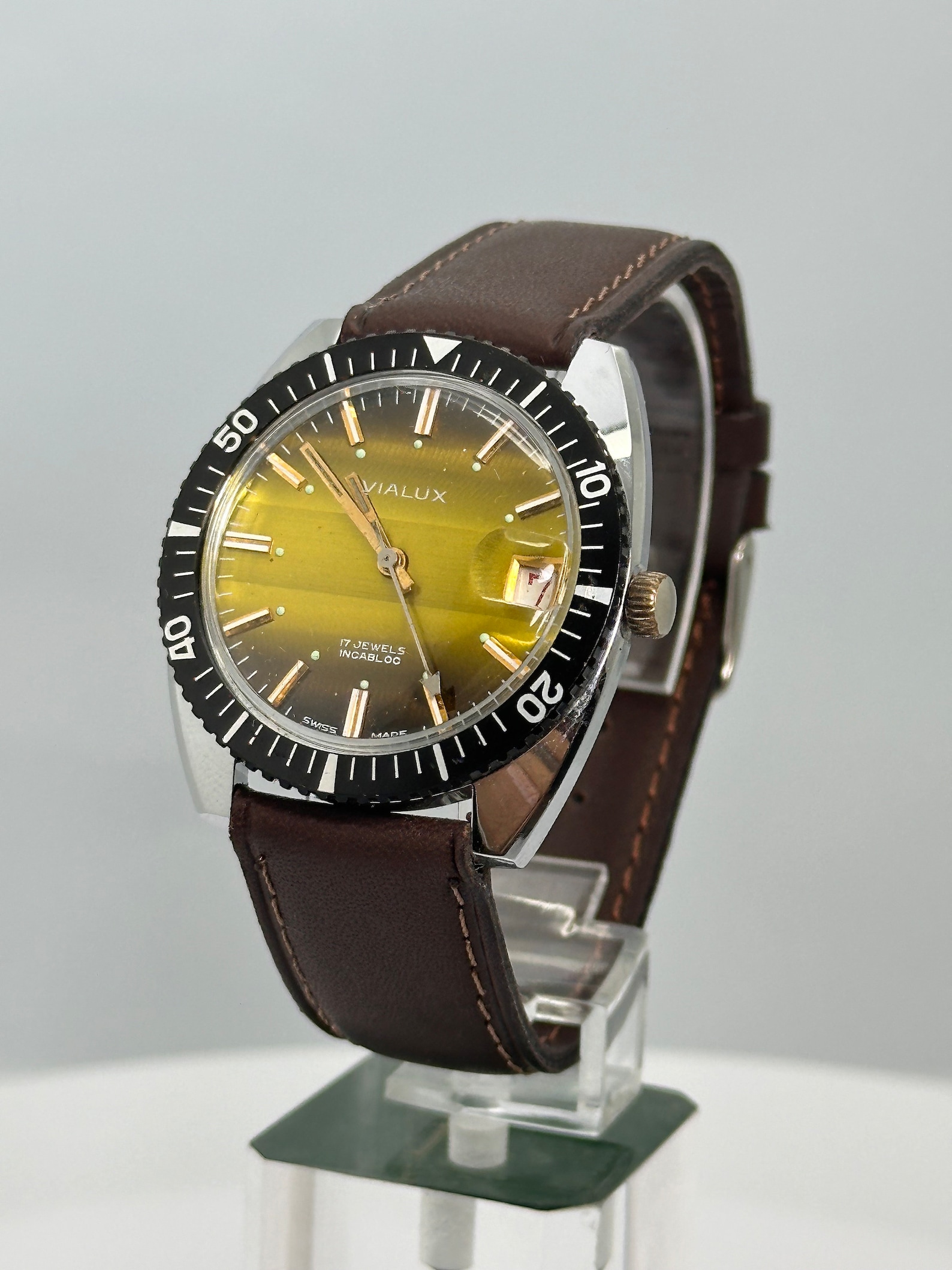 Vialux Super 17 Jewels Super-shock Vintage Swiss Made Watch/ Winding ...