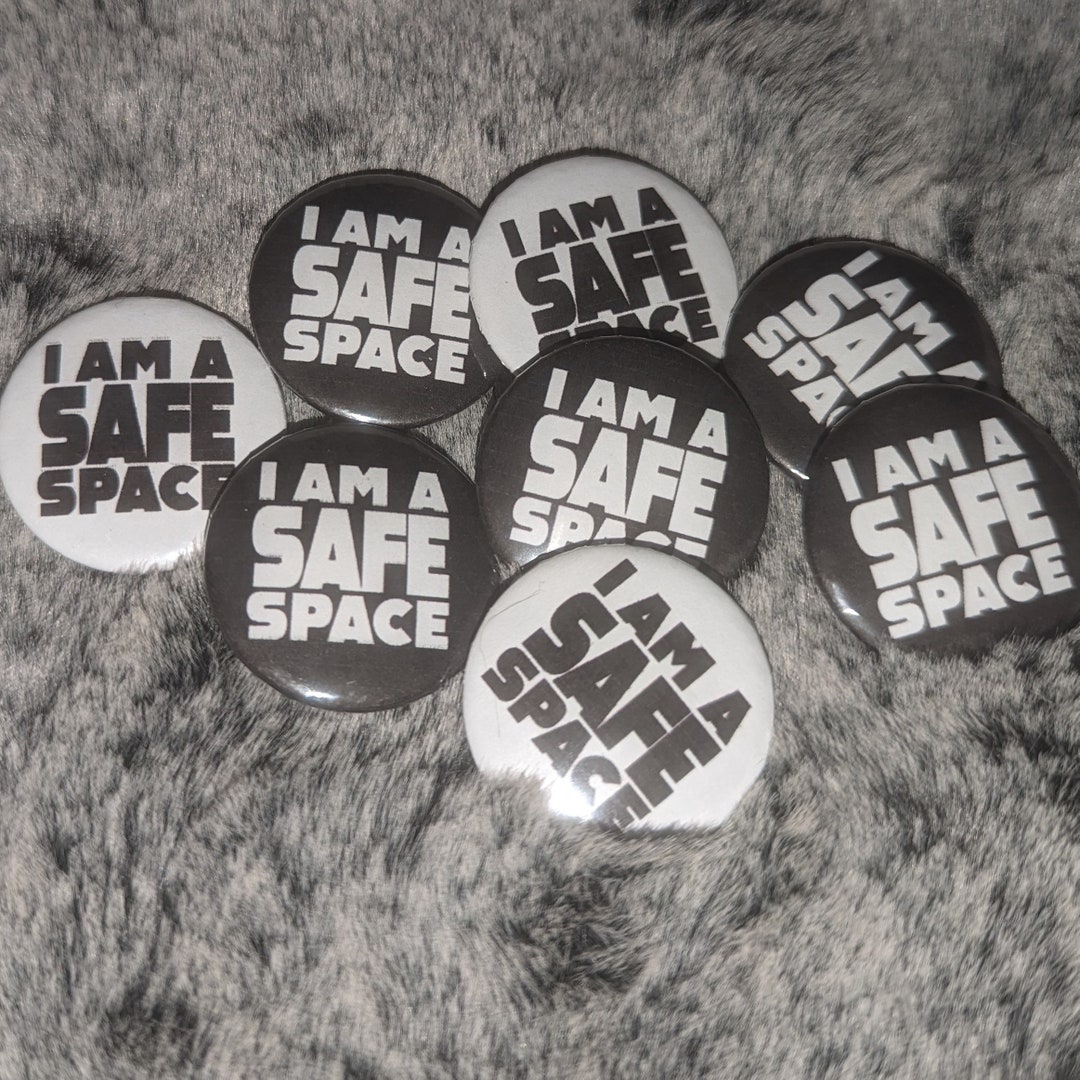 I AM A SAFE SPACE 1.25 Inch Badge Button Pin - Etsy