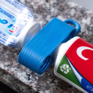 Toothpaste Transfer Tool Keychain 3-pack | Easy Refill Adapter for ...