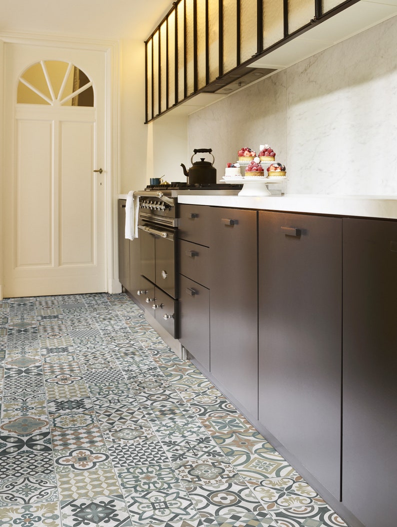 Moroccan Tile Effect Sheet Vinyl, Felt Back Multicoloured Cushioned ...