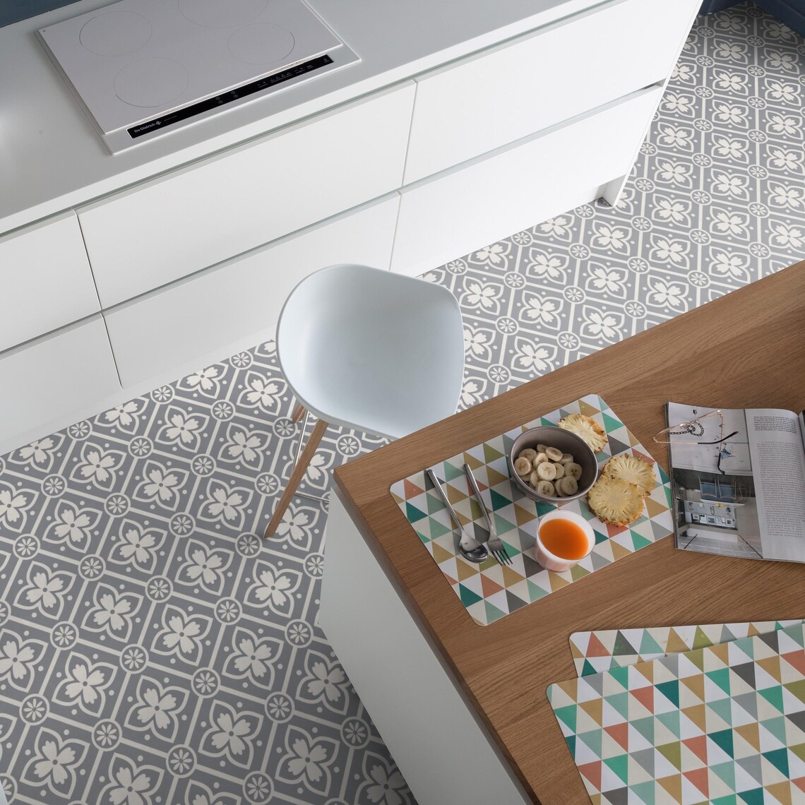 Vinyl Sheet Flooring in Grey Floral Tile Effect Pattern for Kitchen and ...