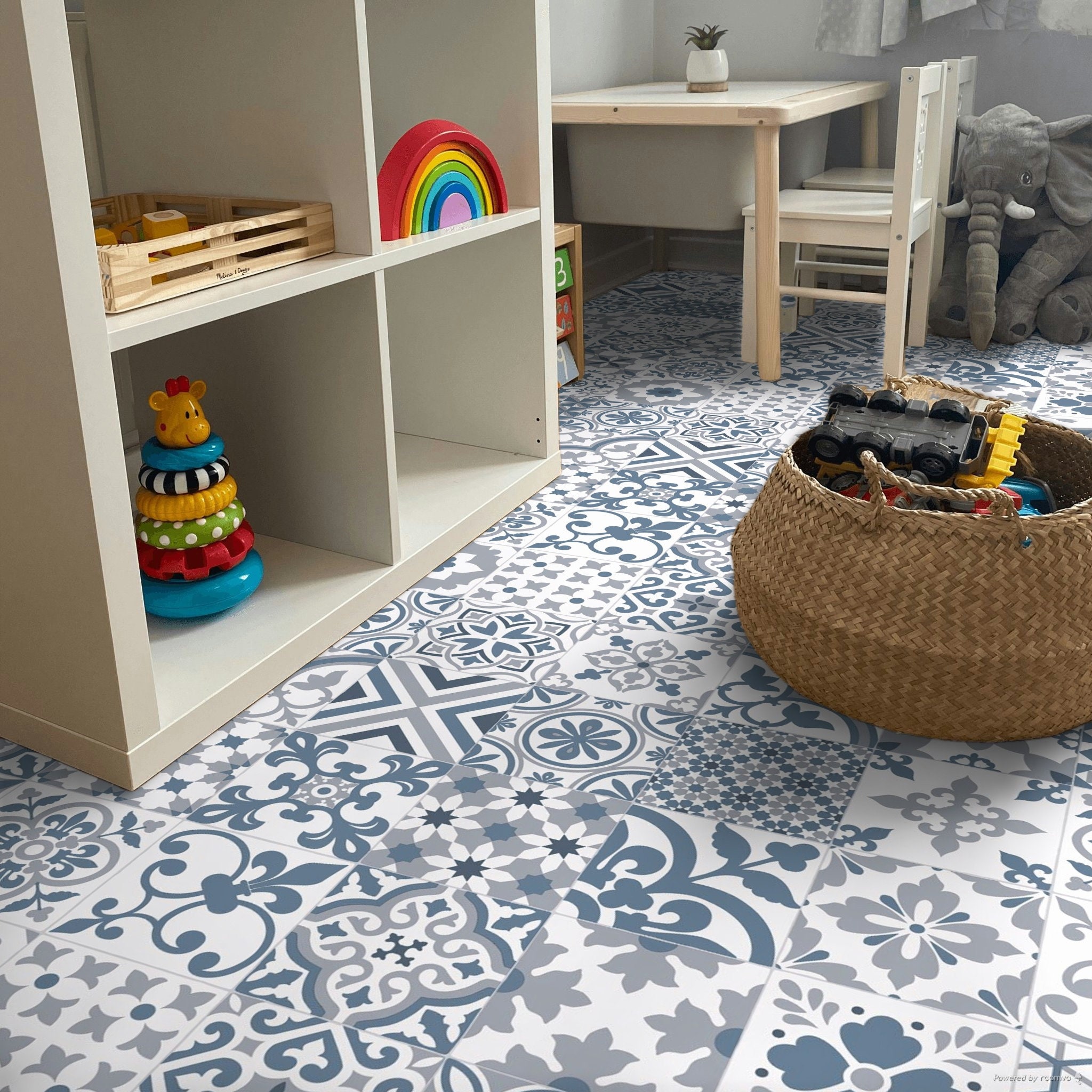 Sheet Vinyl Flooring in Blue and White Patchwork Patterned Tile Design ...