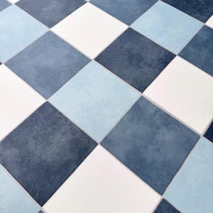 Blue and White Checkerboard Sheet Vinyl Flooring, Cushioned Tile Effect ...