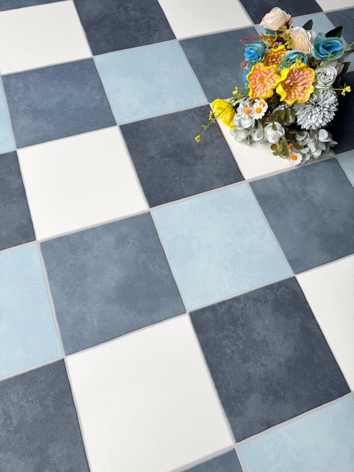 Blue and White Checkerboard Sheet Vinyl Flooring, Cushioned Tile Effect ...