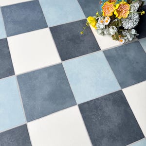 Blue and White Checkerboard Sheet Vinyl Flooring, Cushioned Tile Effect ...