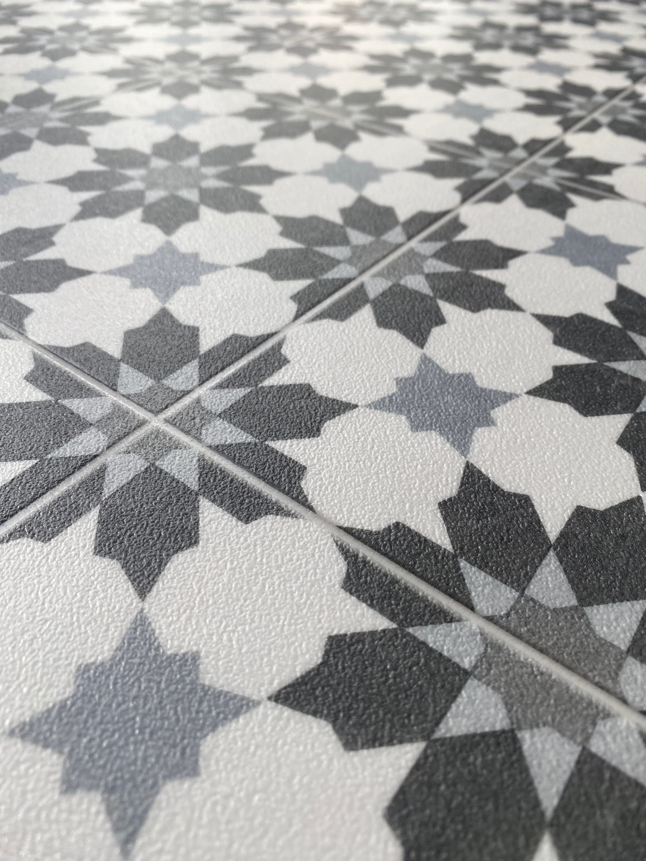 Moroccan Tile Effect Sheet Vinyl Flooring Lino for Kitchens, Bathrooms ...