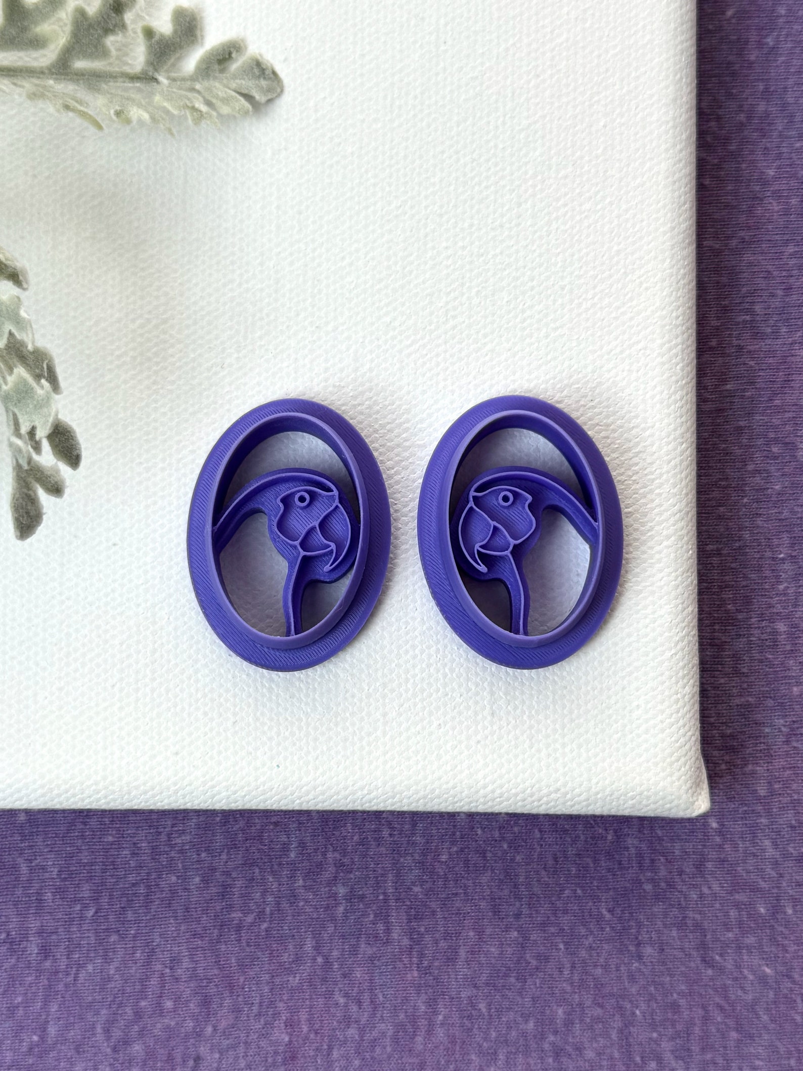 Macaw Cameo Polymer Clay Cutter: Parrot Portrait Tool - Etsy