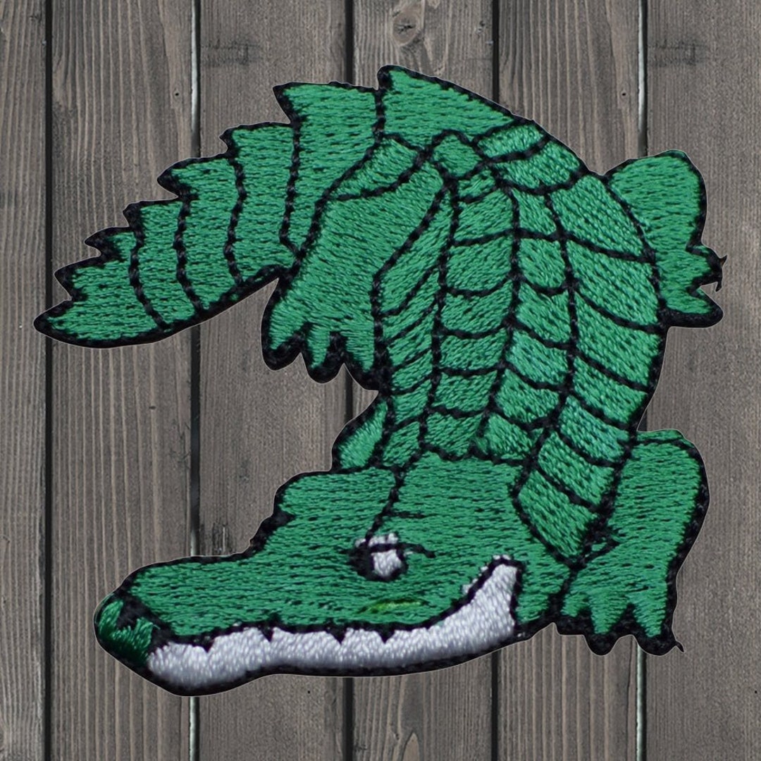 Alligator Embroidered Patch, 2.25" Iron on Crocodile Gator Badge for ...