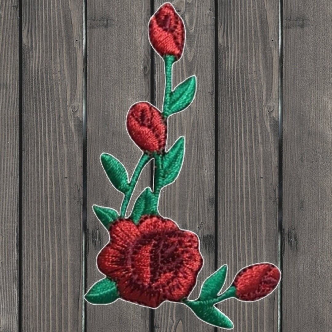 Red Rose Iron on Patch, Facing Right Bloom Embroidered Applique Badge ...