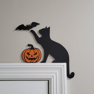 Ghost Cat Door Corner Topper: Spooky Halloween Decor - Etsy