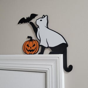 Ghost Cat Door Corner Topper: Spooky Halloween Decor - Etsy