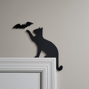 Ghost Cat Door Corner Topper: Spooky Halloween Decor - Etsy