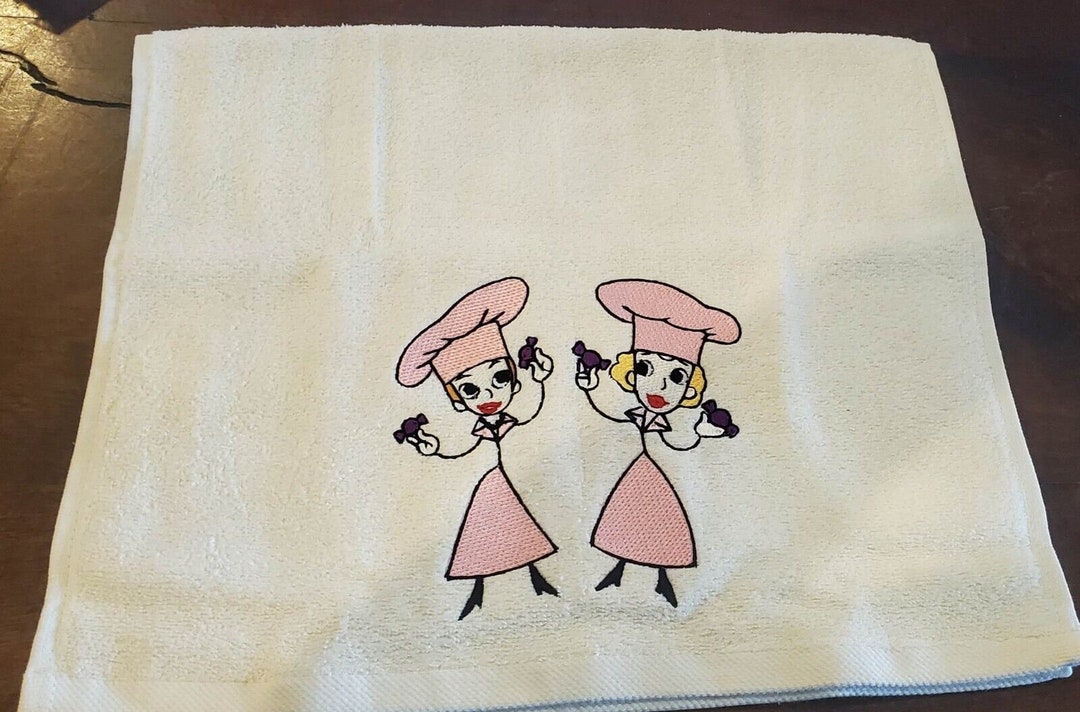 I Love Lucy Hand Towel - Lucy & Ethel Candy - Cream - Etsy