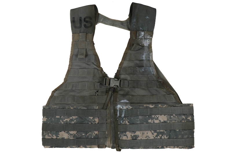 Authentic U.S Army Fighting Load Carrier Vest Molle II ACU UCP Digital ...