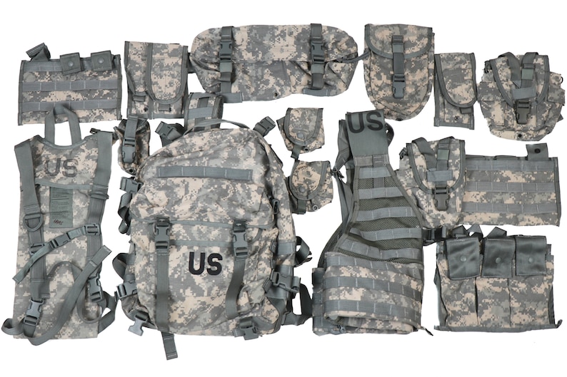 Authentic U.S Army Rifleman Set System ACU UCP Digital Camo Molle II ...