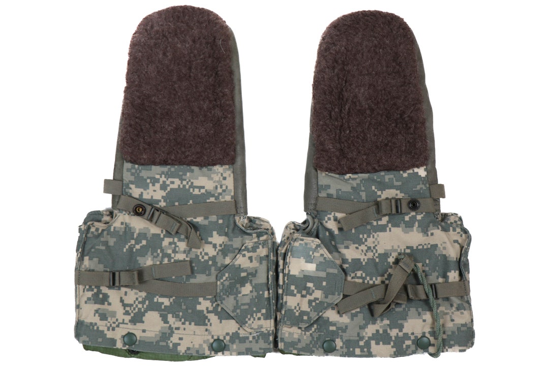 Authentic US Army UCP / ACU Camouflage Extreme Cold Weather Mittens ...