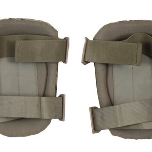 Authentic U.S Army Knee Pad Set OCP Multicam Woodland Camo Military ...