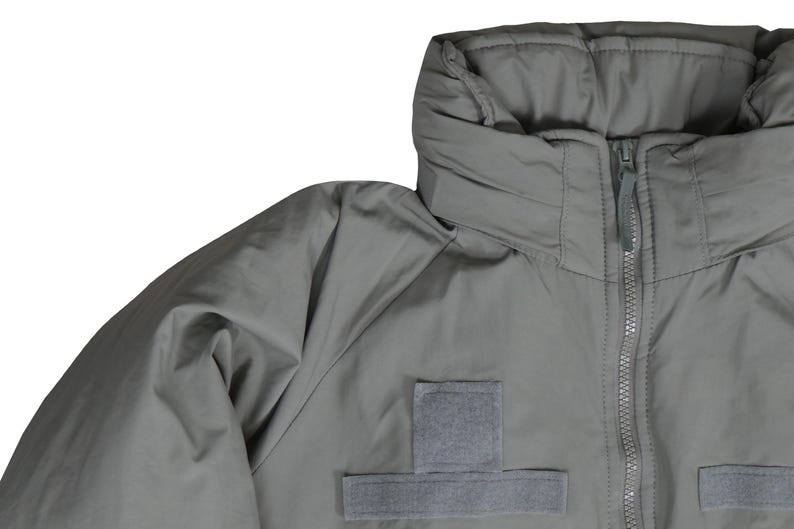 Authentic U.S Army Primaloft GEN III Level 7 Extreme Cold Weather Parka ...