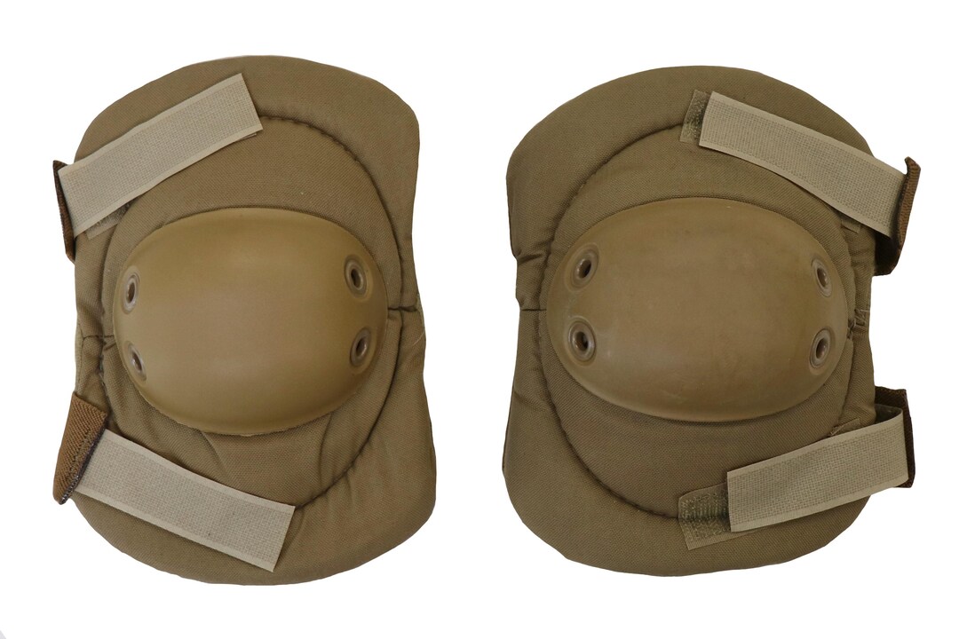 Authentic U.S Military Elbow Pad Set Coyote Brown Desert Army Surplus ...