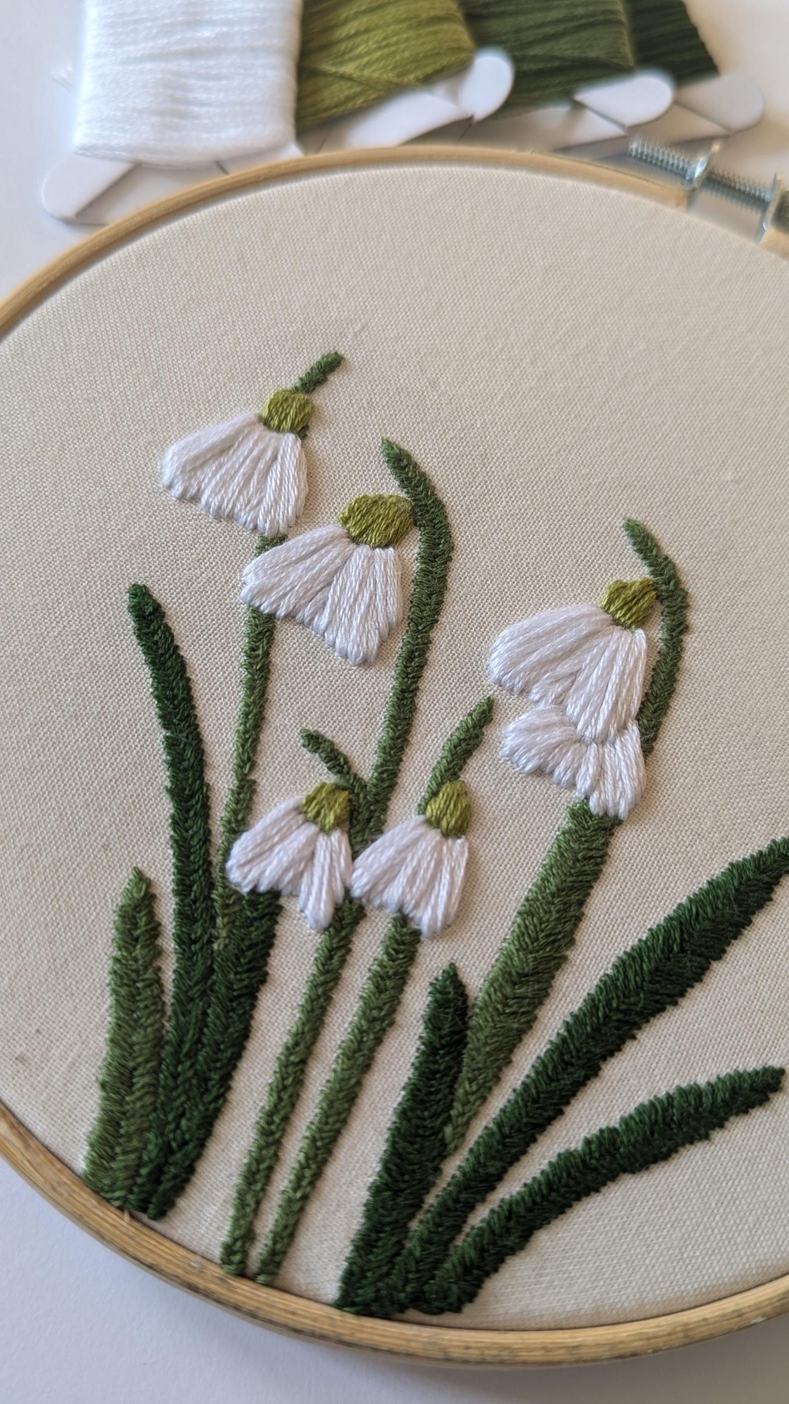 KIT: Beginner Embroidery - Snowdrop - Etsy